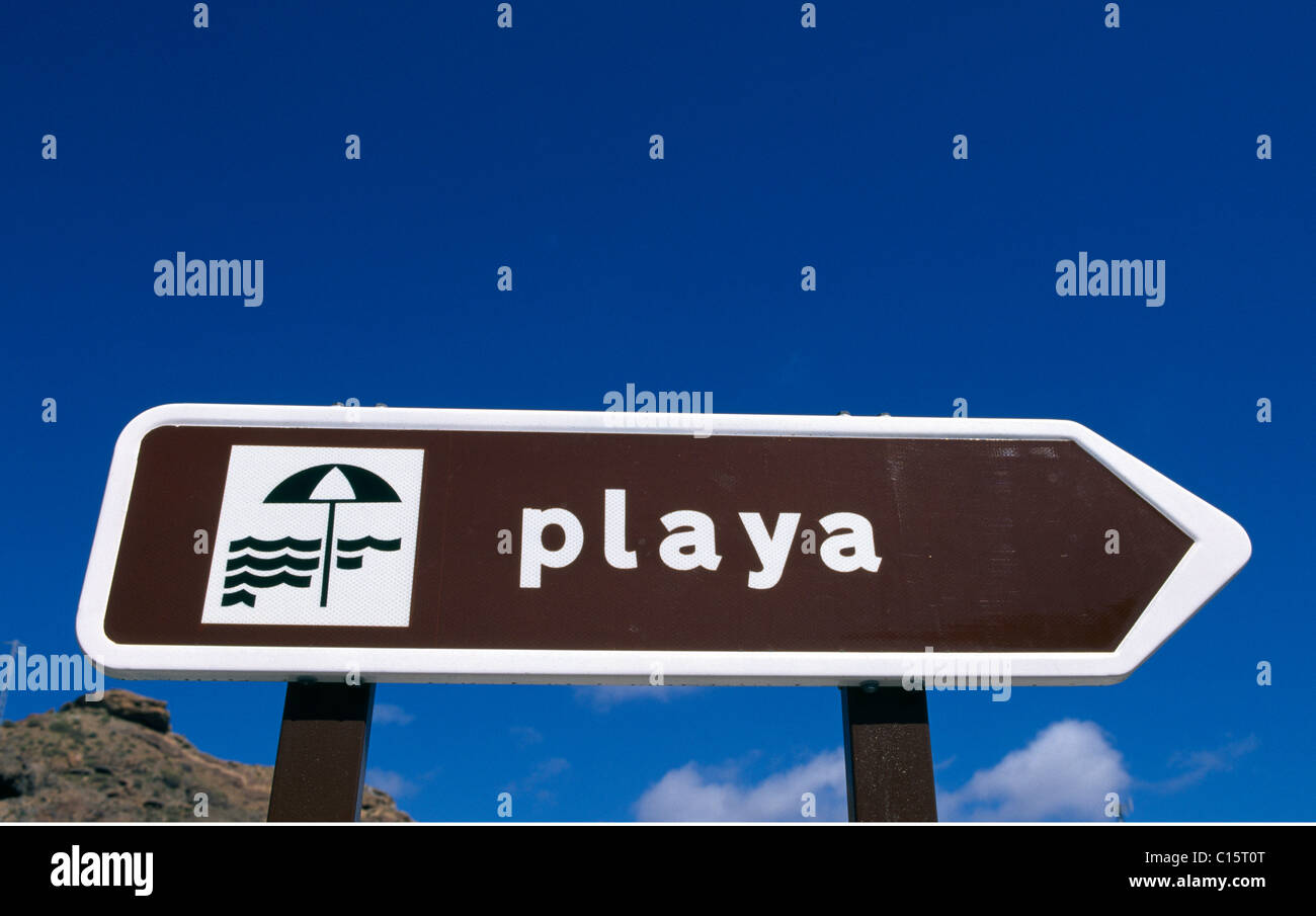 Playa direction sign hi-res stock photography and images - Alamy