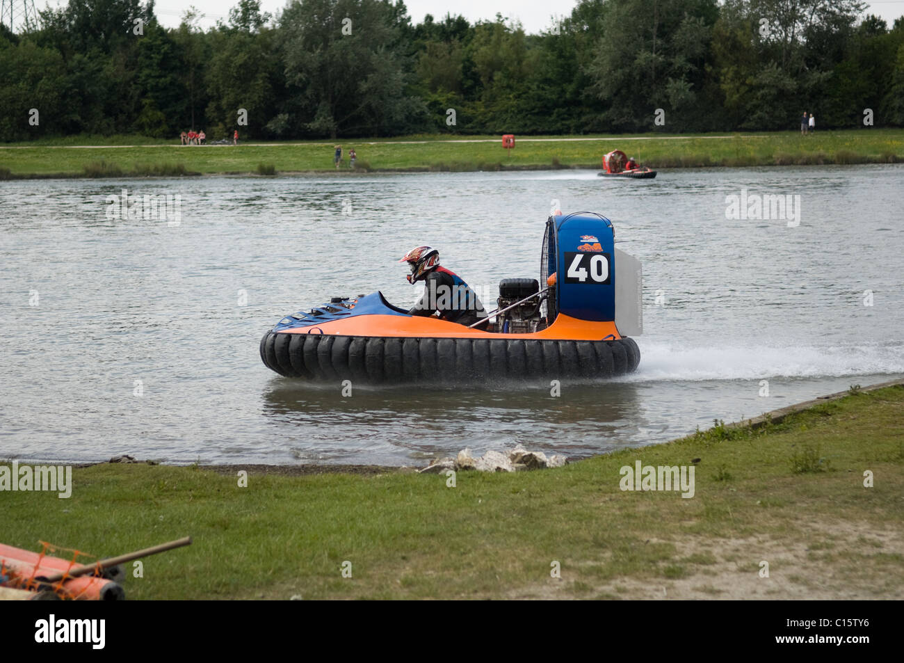 Hovercraft racing at Rother Valley Country Park Stock Photo - Alamy