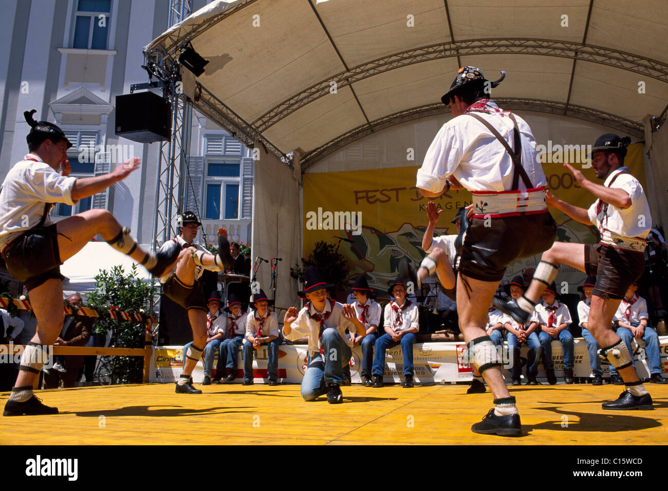 Schuhplattler High Resolution Stock Photography and Images - Alamy