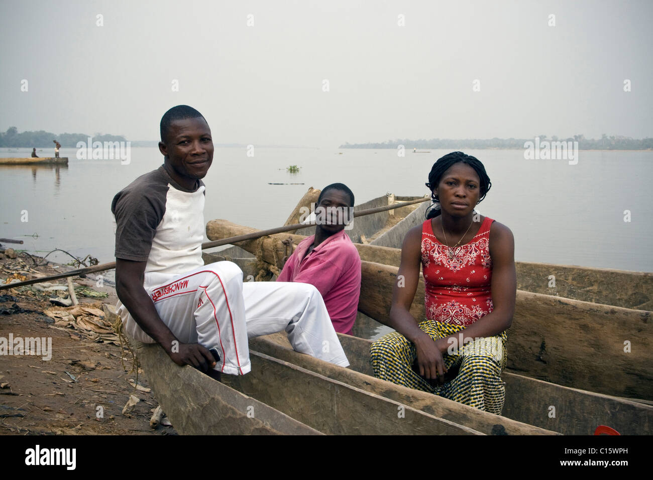 Congo river canoe fish hi-res stock photography and images - Alamy