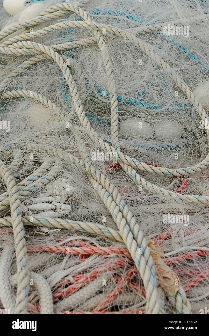 Net ropes hi-res stock photography and images - Alamy