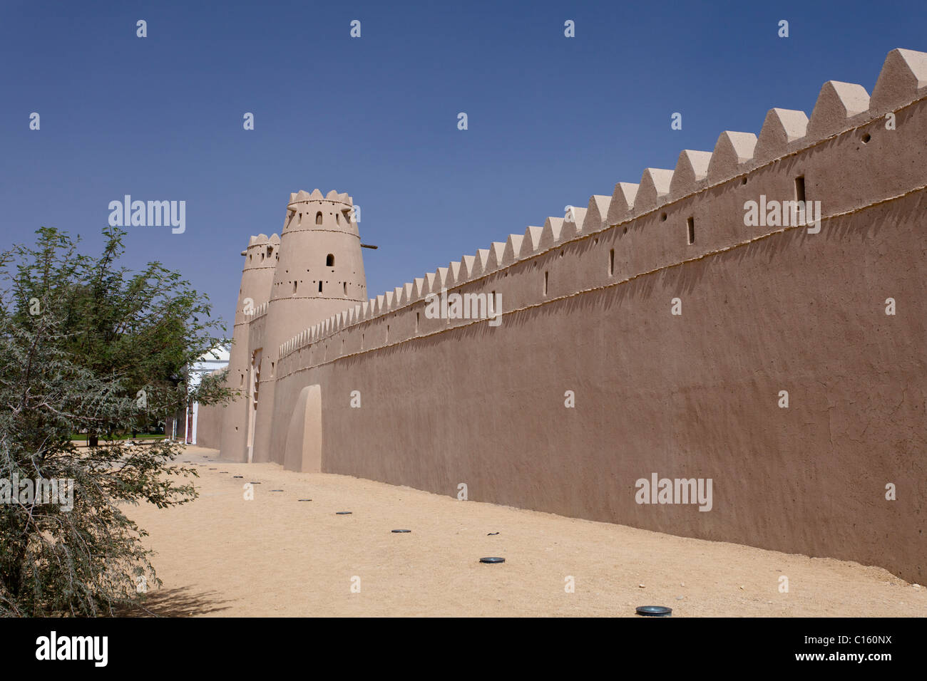 Al jahili fort uae hi-res stock photography and images - Alamy