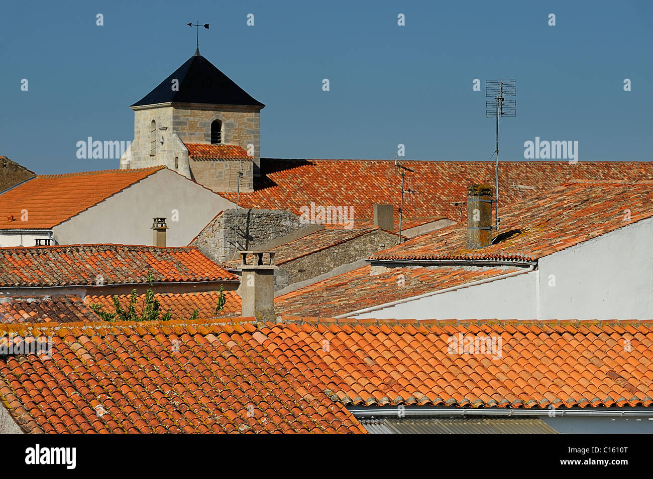 Steeple roof hi-res stock photography and images - Alamy