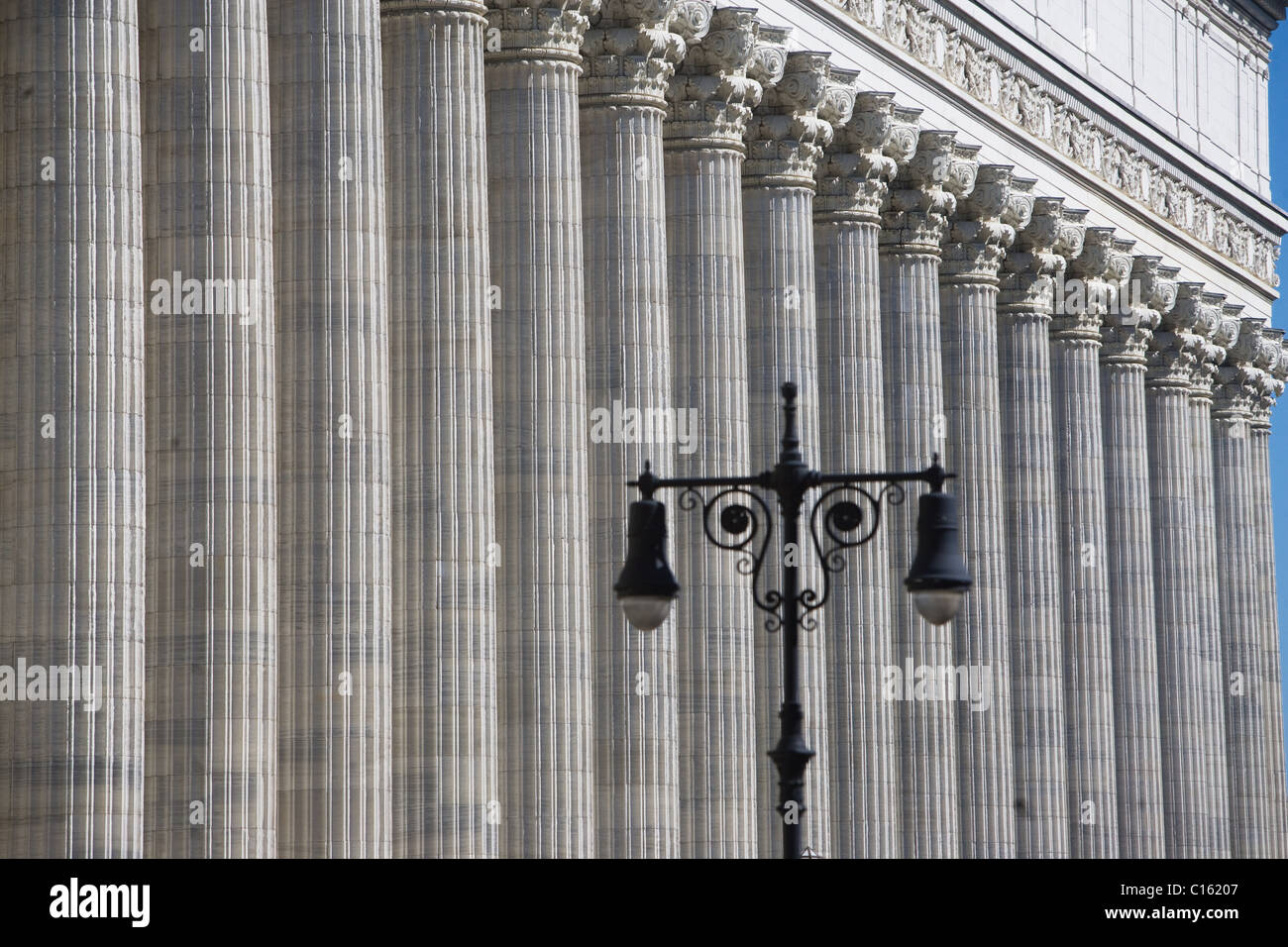 Neo classical building with columns, Philadelphia, USA Stock Photo - Alamy