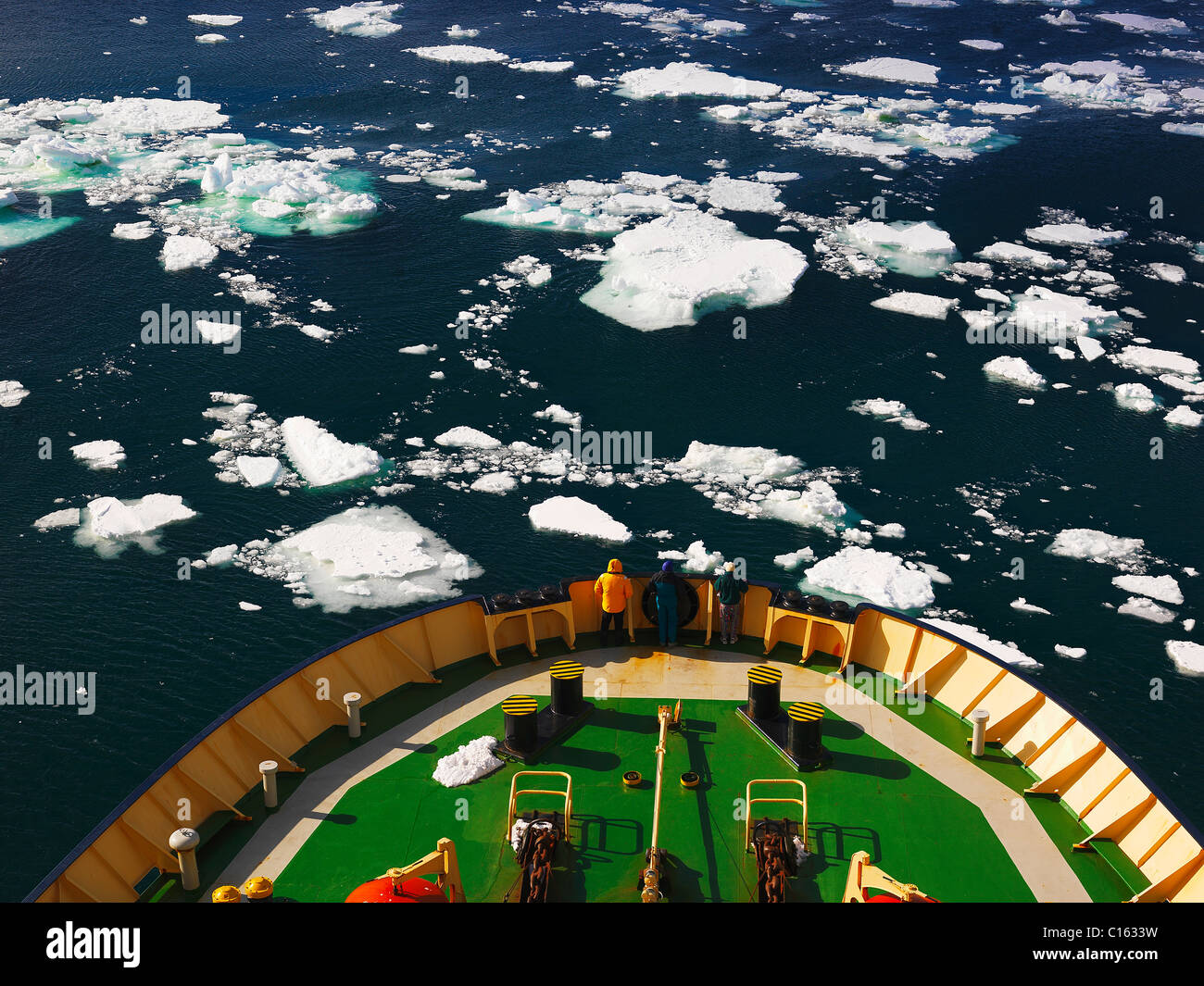Ice breaker bow hi-res stock photography and images - Alamy