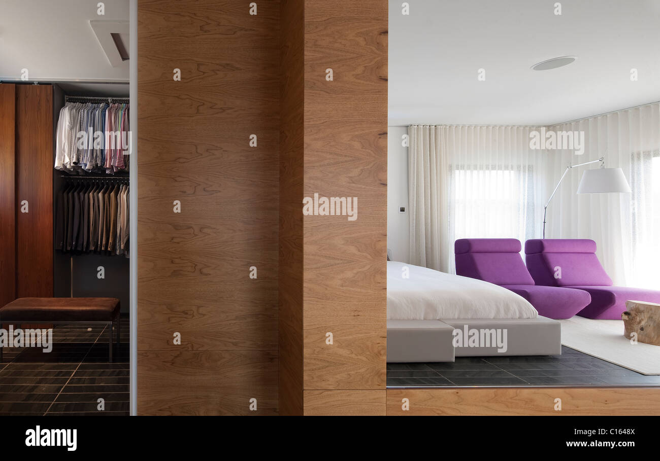 Modern bedroom architecture Stock Photo - Alamy