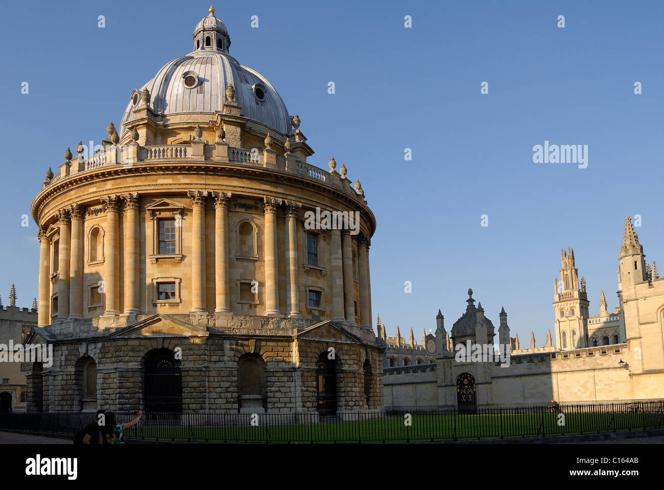 John radcliffe hi-res stock photography and images - Alamy