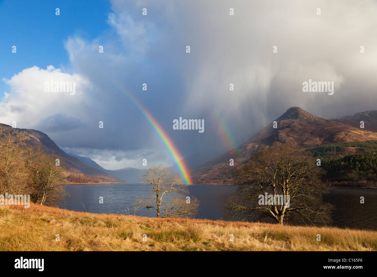 Scottish highlands rainbow hi-res stock photography and images - Alamy
