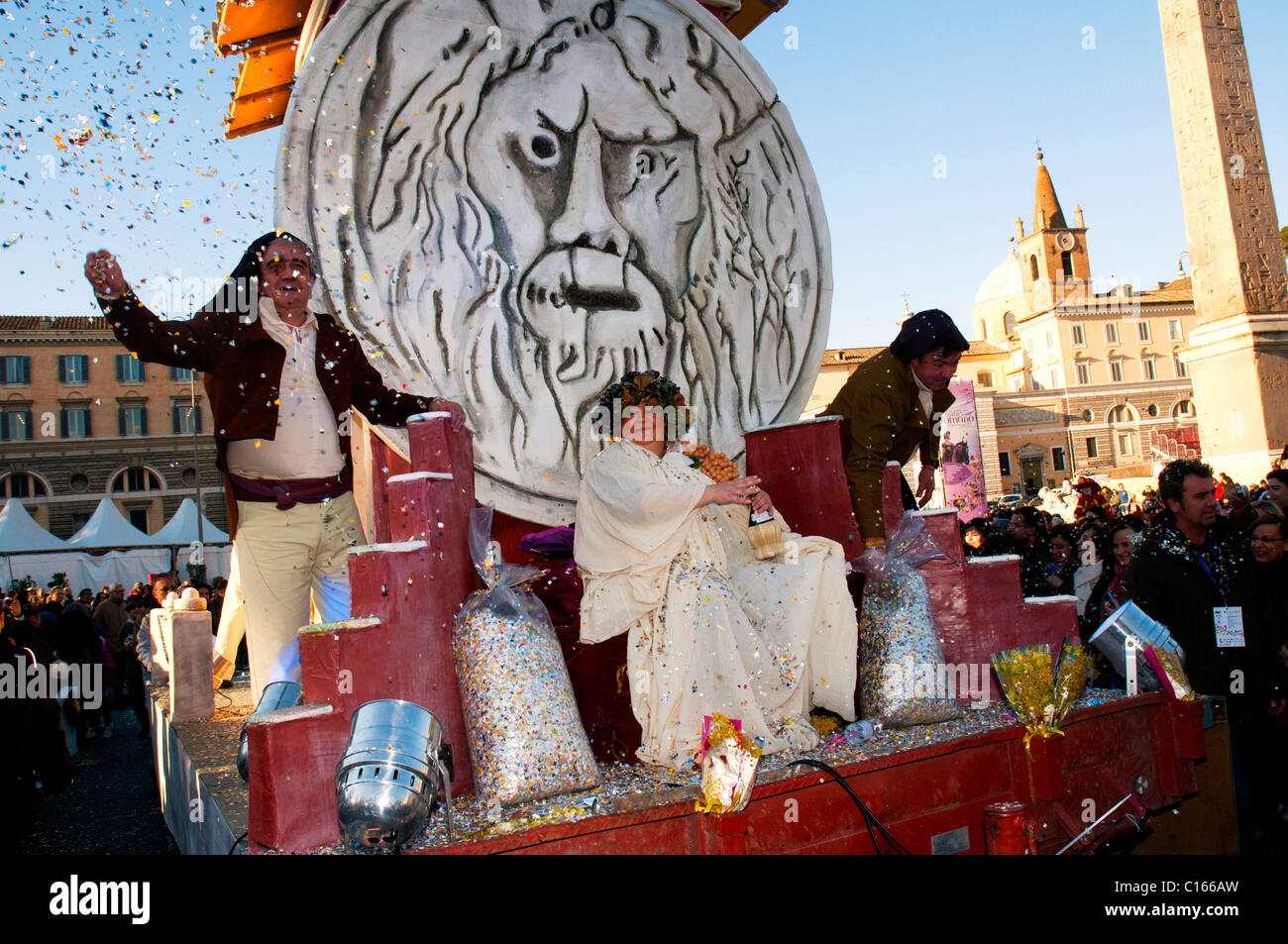 Traditionally dressed revellers at the "Carnevale Romano 2011" in Rome ...