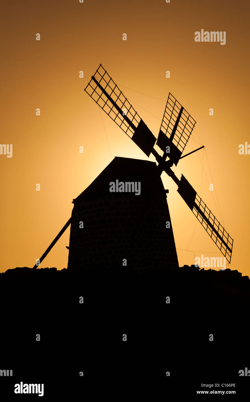 Traditional building windmill architecture hi-res stock photography and ...