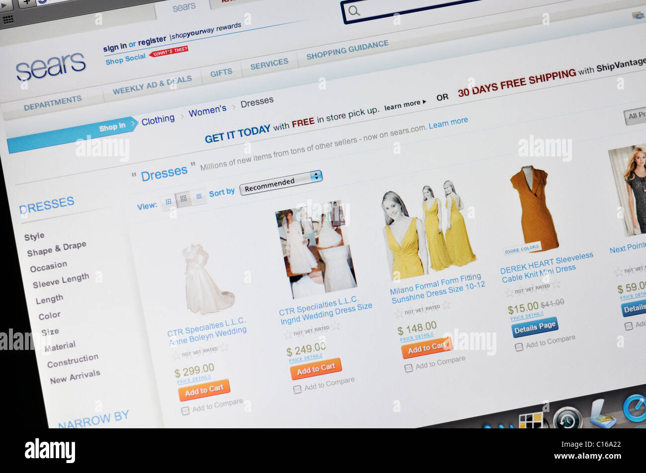 Fashion website hi-res stock photography and images - Alamy