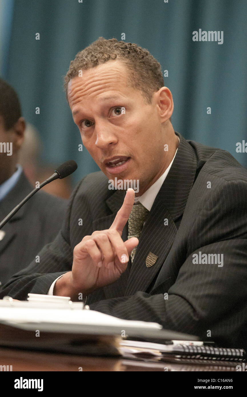 UDC Board of Trustees Chairman Joseph Askew testifies before a DC ...