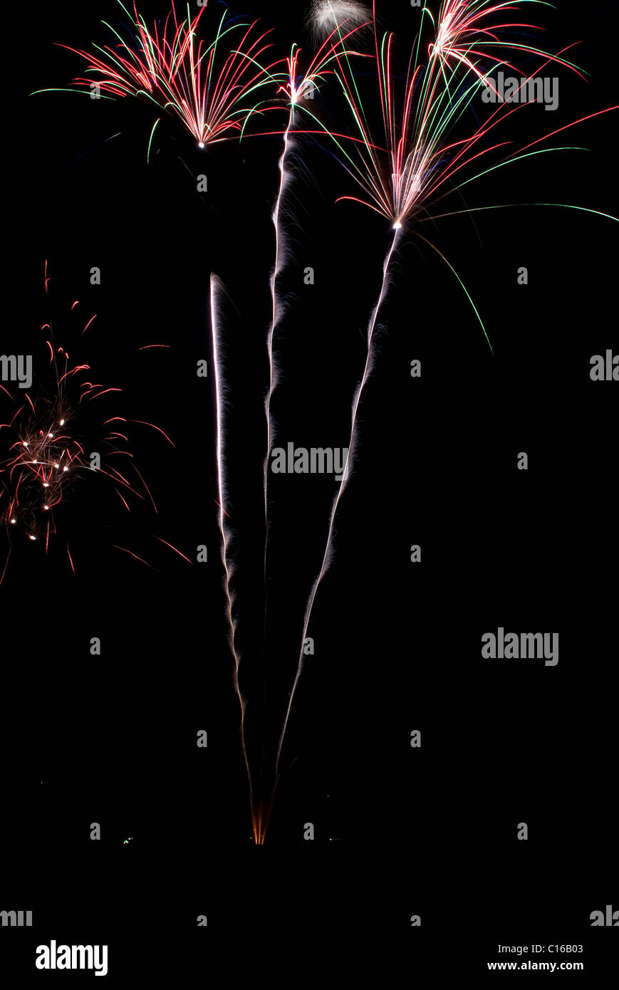 Guy fawkes night fire hi-res stock photography and images - Alamy