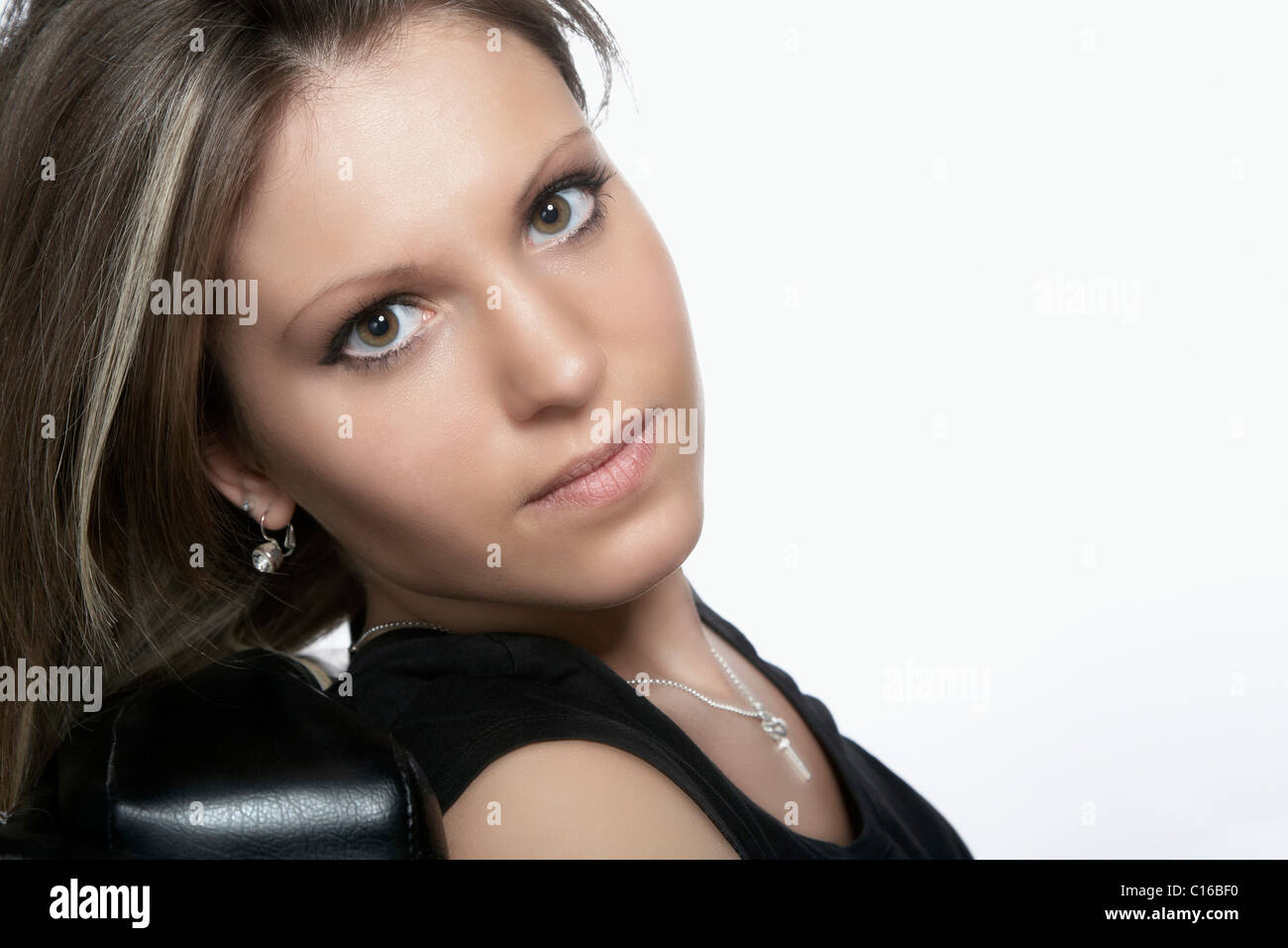 Face on to the camera but looking sideways hi-res stock photography and ...