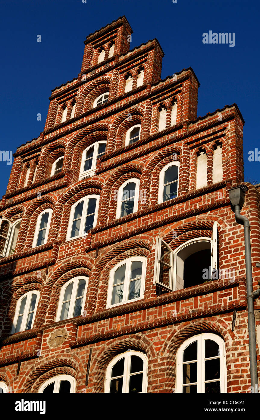 Stepped windows hi-res stock photography and images - Alamy