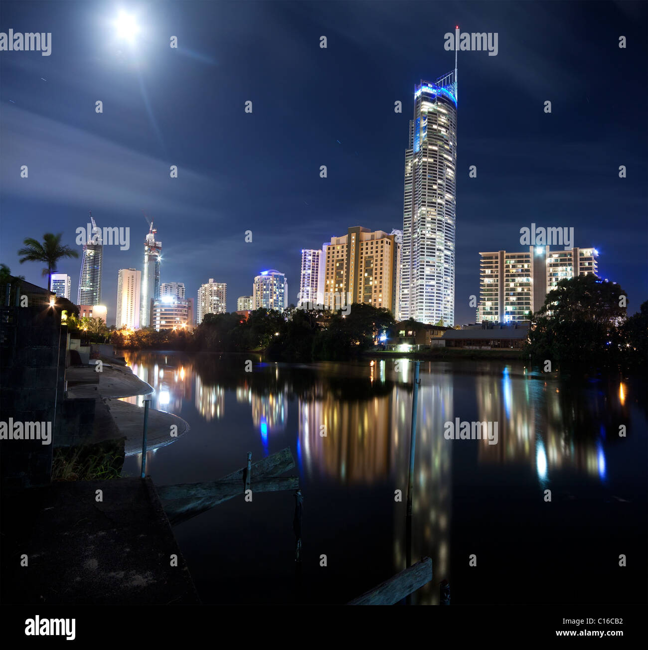 Q1 tower australia hi-res stock photography and images - Alamy