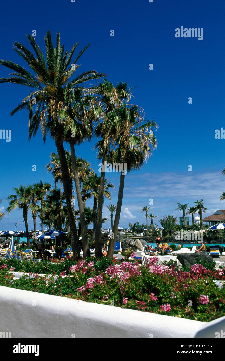 Cruz martinez hi-res stock photography and images - Alamy