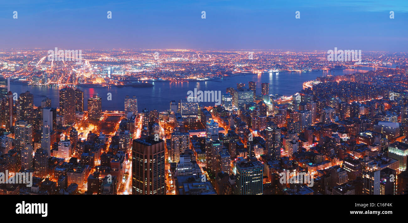 New York City Manhattan skyline aerial view panorama with Brooklyn and ...