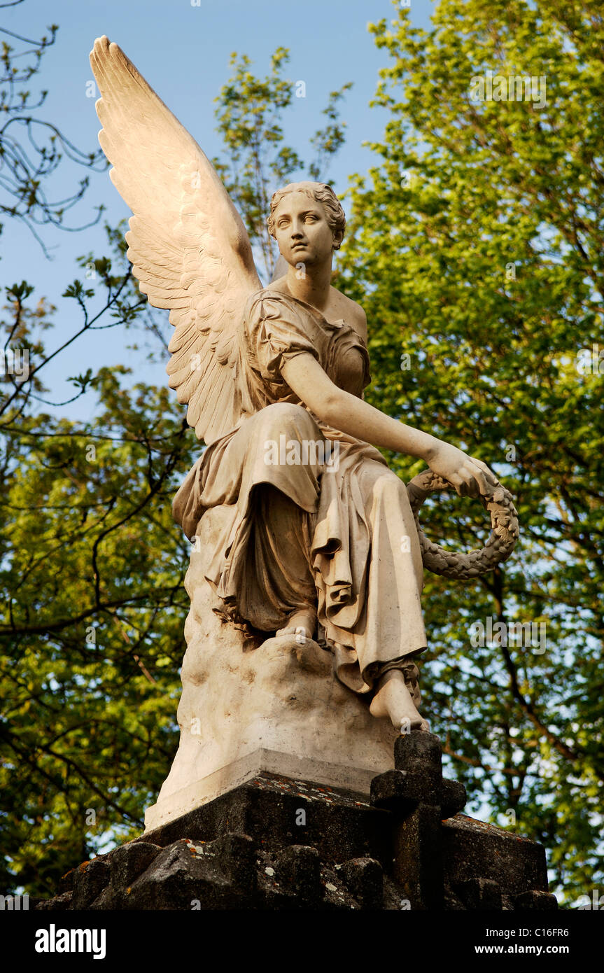 Statue of an angel in a park, Fuerth, Middle Franconia, Germany, Europe ...