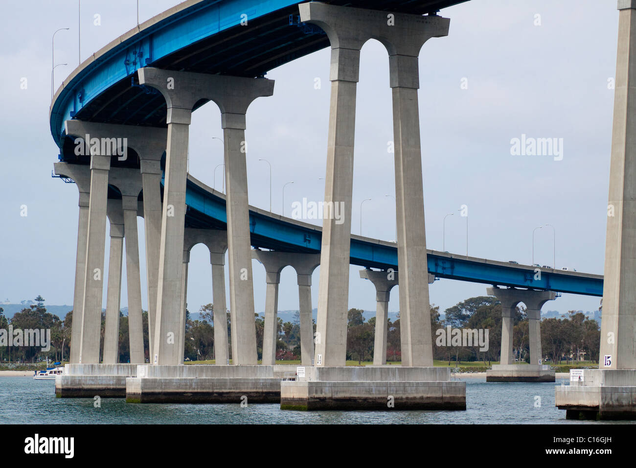 Reinforced concrete arched bridge hi-res stock photography and images - Alamy