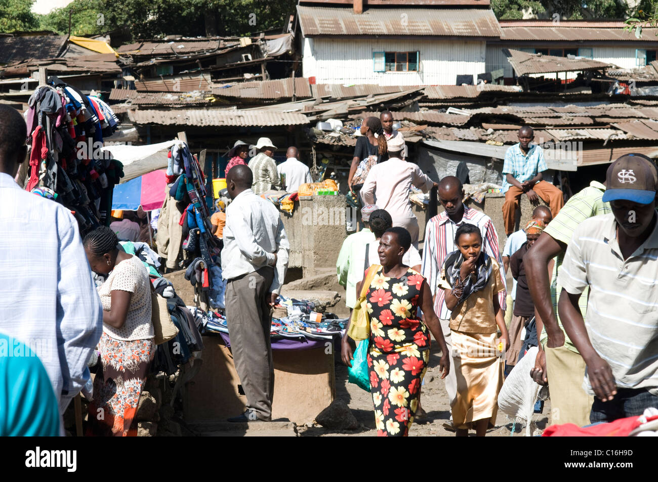 Slum scene near Nairobi River nairobi kenya Stock Photo - Alamy