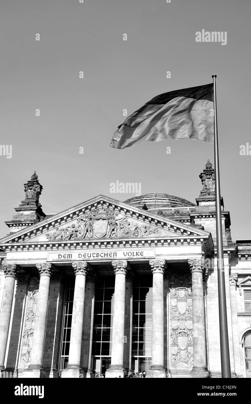 Germany berlin the reichstag Black and White Stock Photos & Images - Alamy