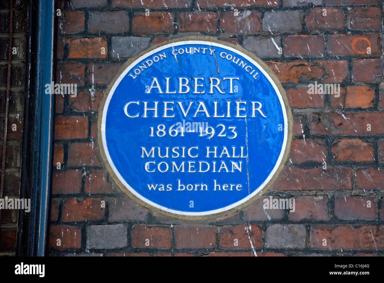 london countu council blue plaque marking the birthplace of music hall ...