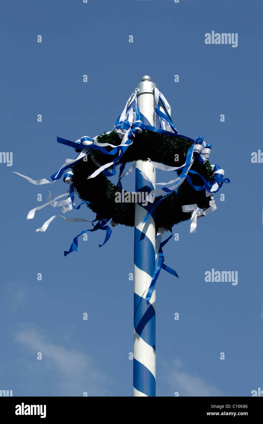 Flapping bands hi-res stock photography and images - Alamy
