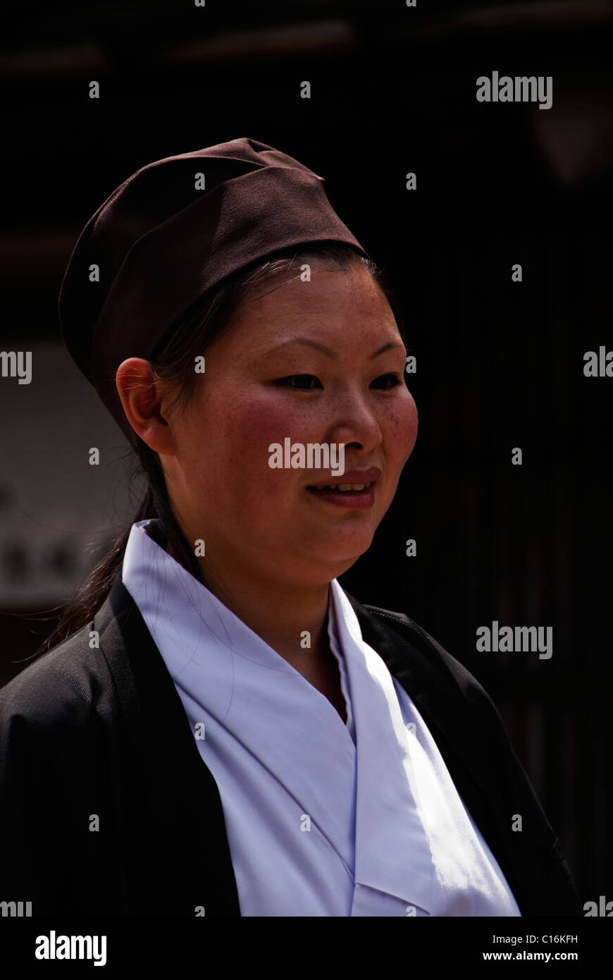 Traditional garb hi-res stock photography and images - Alamy