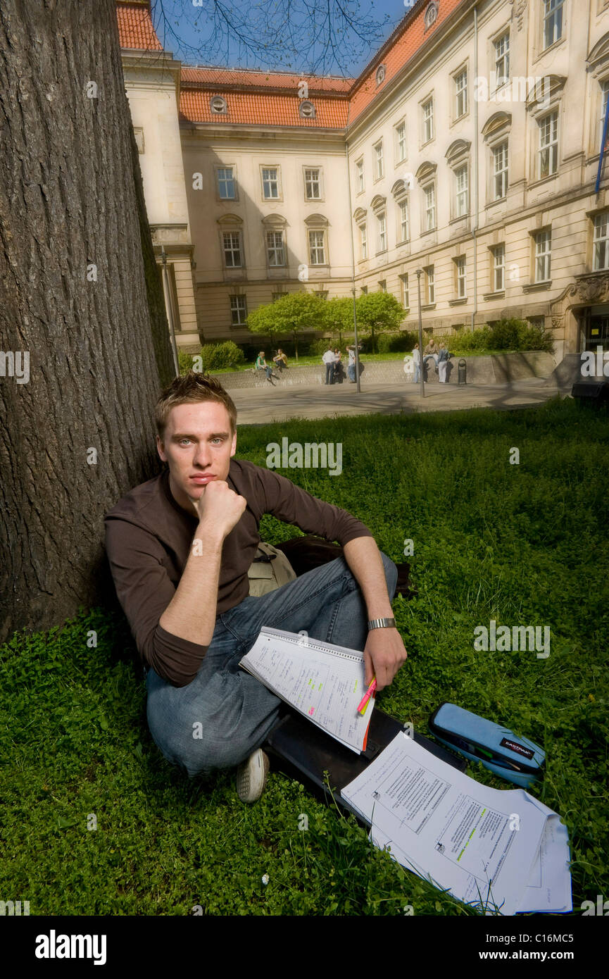 European university viadrina hi-res stock photography and images - Alamy