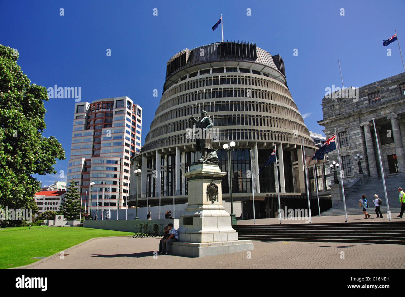 New Zealand Government 'Beehive' and Parliament Building. Lambton Quay ...
