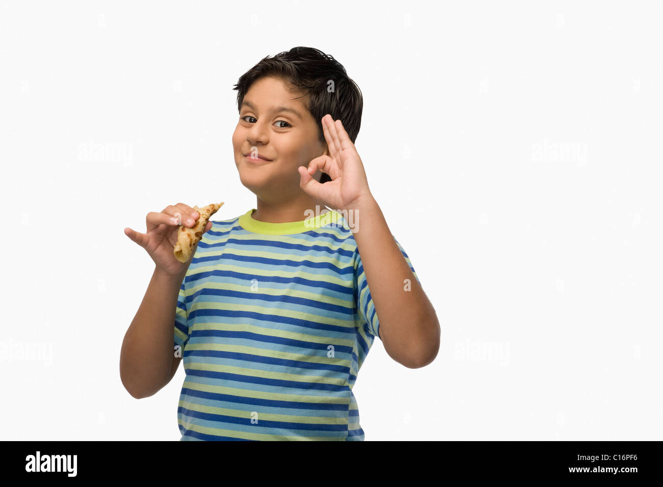Portrait indian boy showing sign hi-res stock photography and images ...