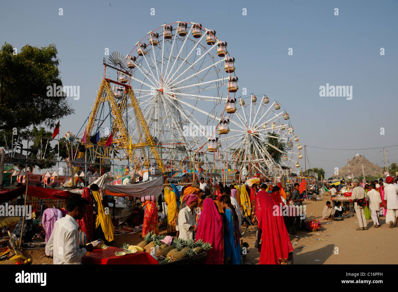 Ferris wheels, Pushkar Mela, Pushkar, camel and cattle market ...
