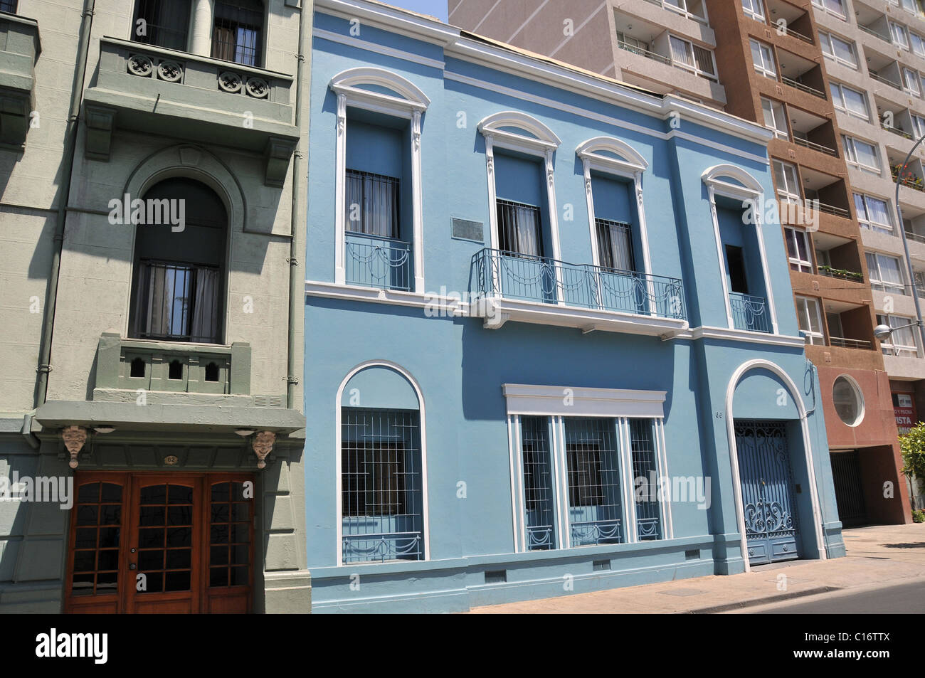 Restored house hi-res stock photography and images - Alamy