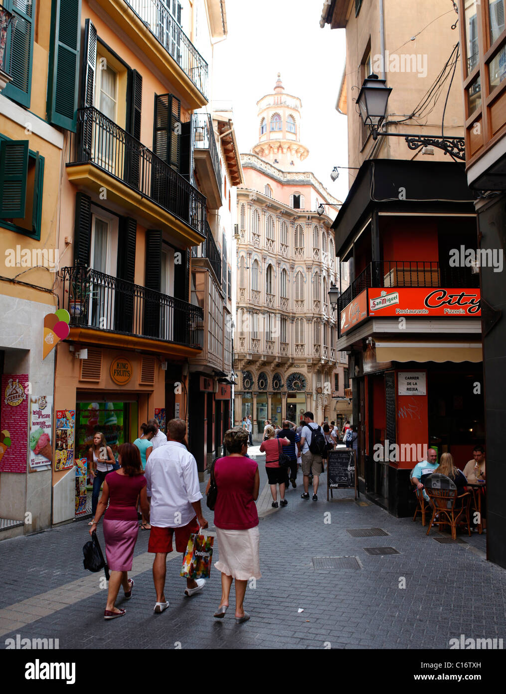 Palma mallorca old town hi-res stock photography and images - Alamy