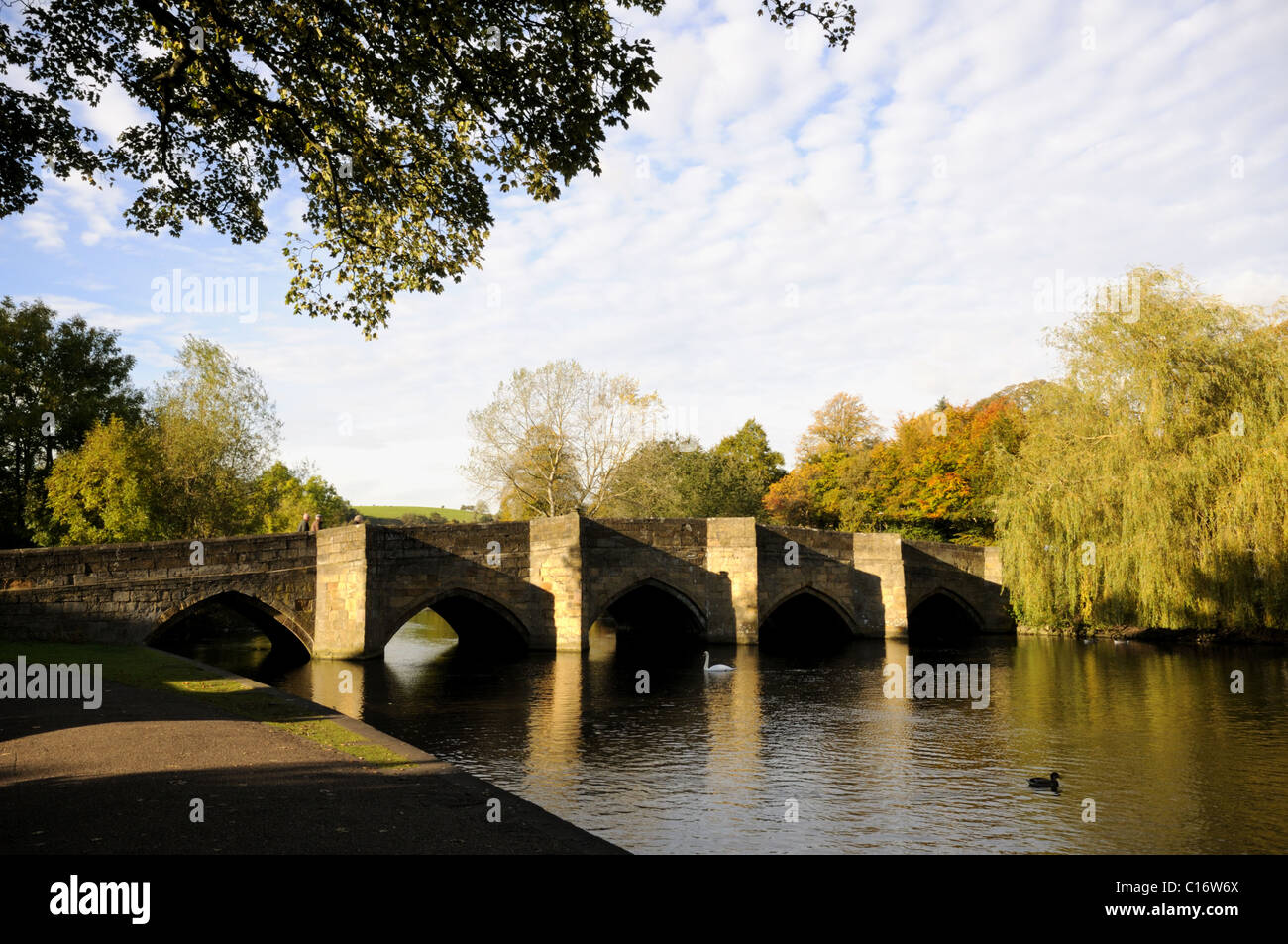 Five arch bridge bakewell hi-res stock photography and images - Alamy