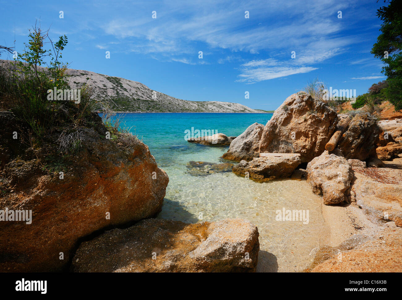 Rocky blue sky background hi-res stock photography and images - Alamy