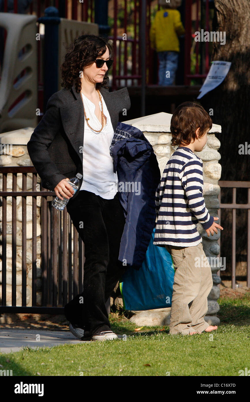 Sara Gilbert with her son Levi and her partner at Coldwater Canyon Park ...