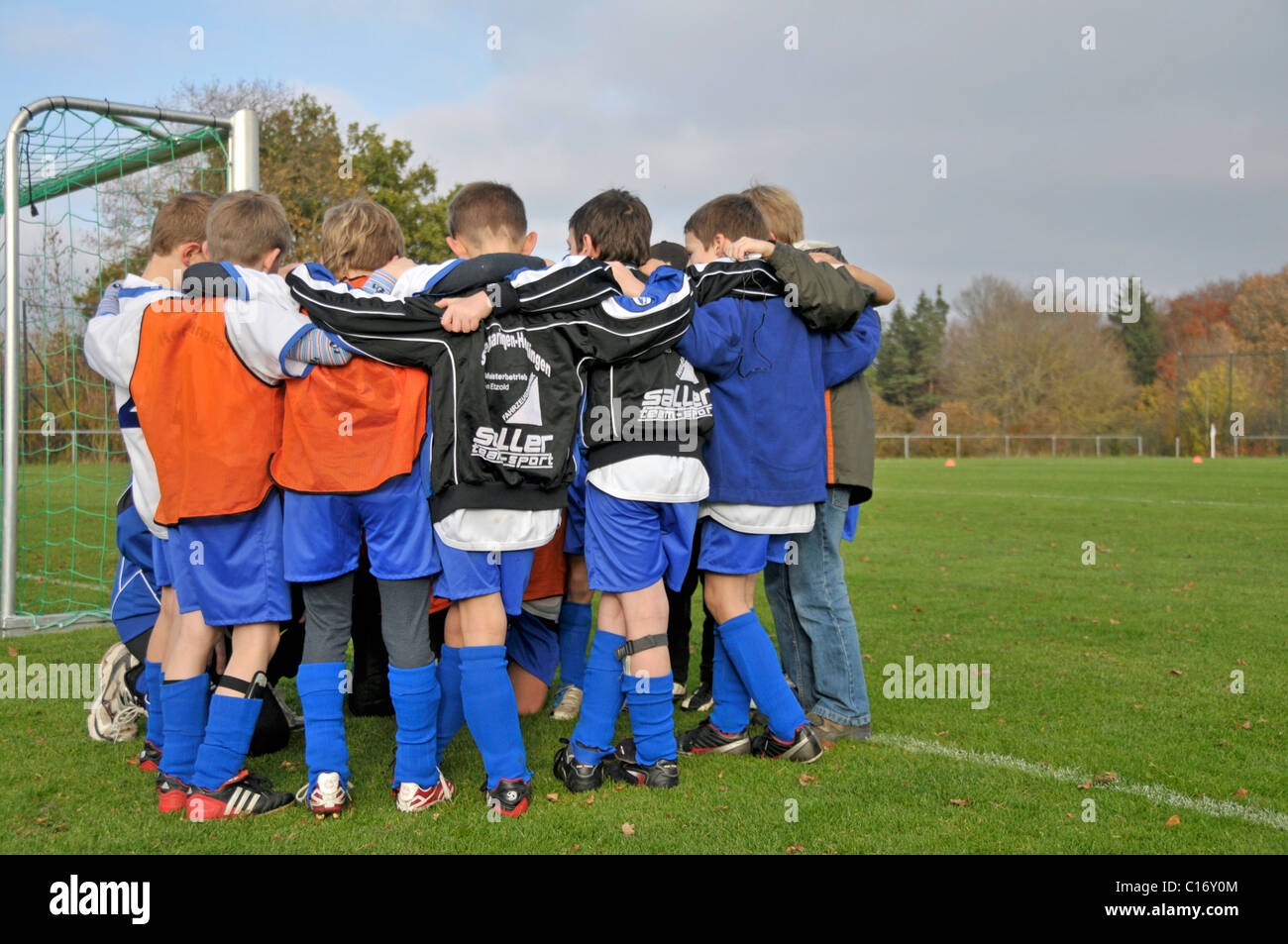 Pre game soccer ritual hi-res stock photography and images - Alamy