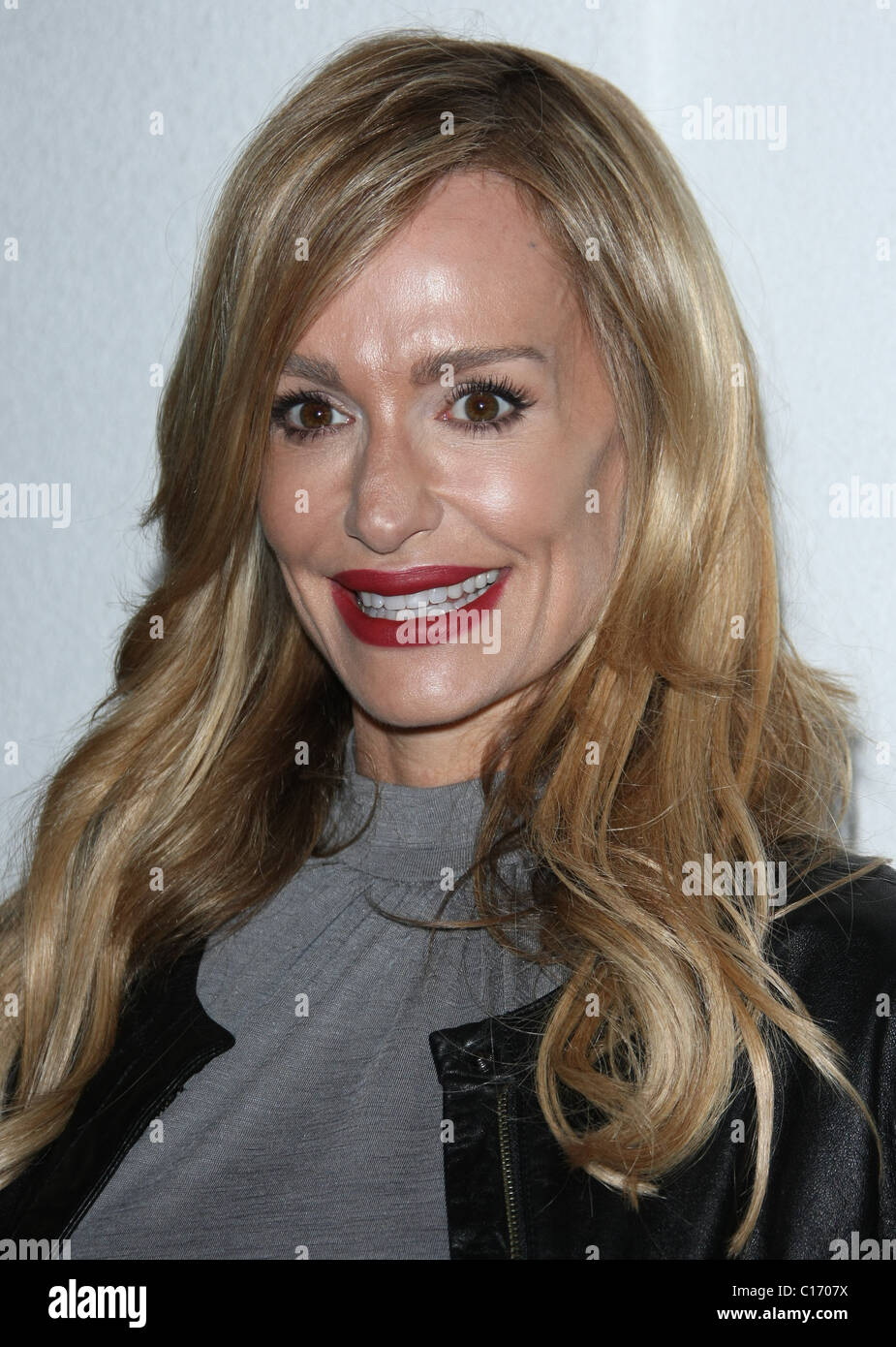 Taylor armstrong hi-res stock photography and images - Alamy