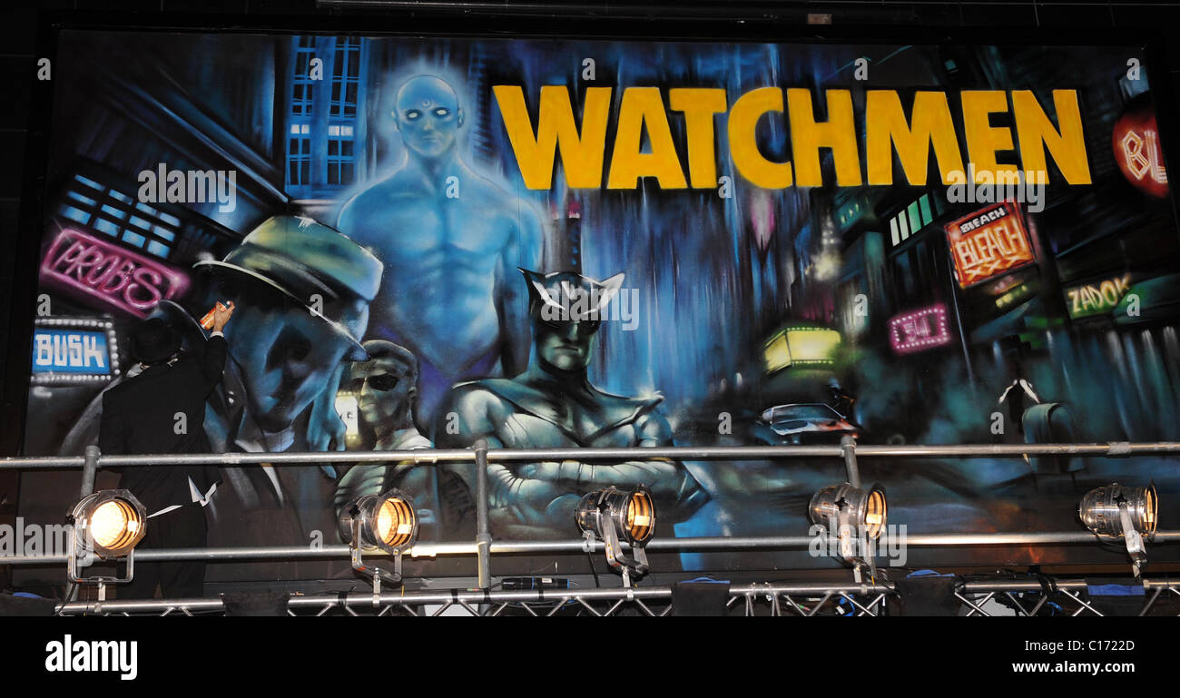 Atmosphere uk premiere of watchmen held at the odeon hi-res stock ...