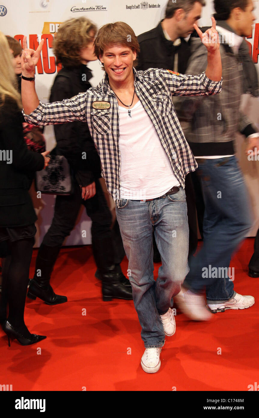 Raul Richter Premiere of "Männersache" at Cinemaxx movie theatre at ...