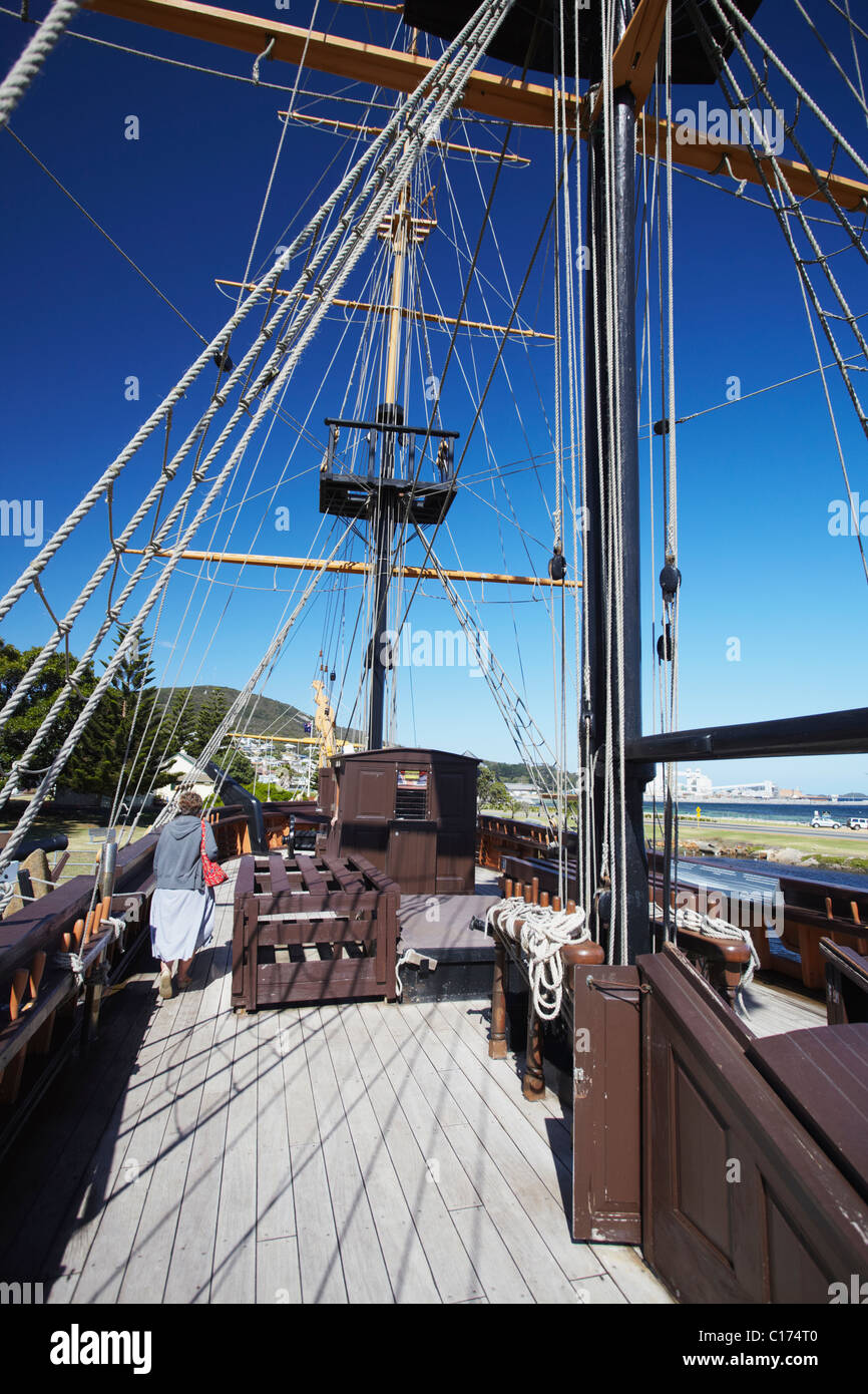 Amity replica albany brig albany hi-res stock photography and images ...