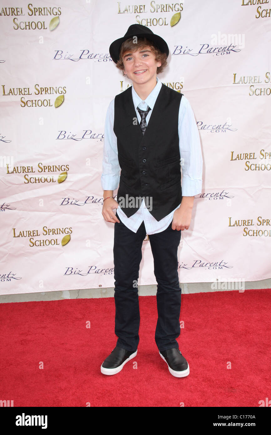 Skylar Nevolo The BizParentz Foundation's 5th Annual CARE Awards To ...