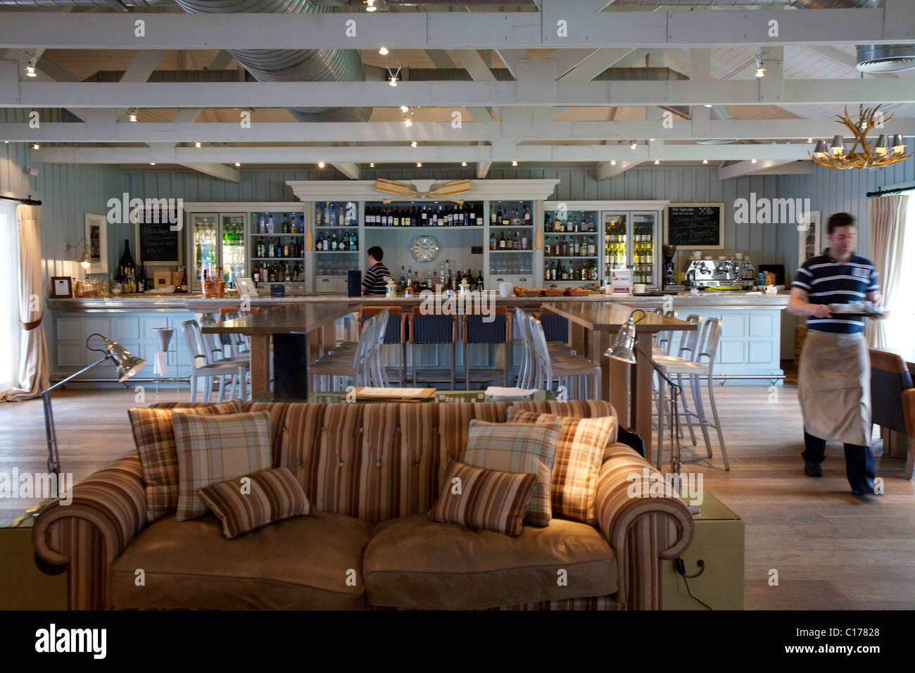 Bar at The Boat House Restaurant Stock Photo - Alamy