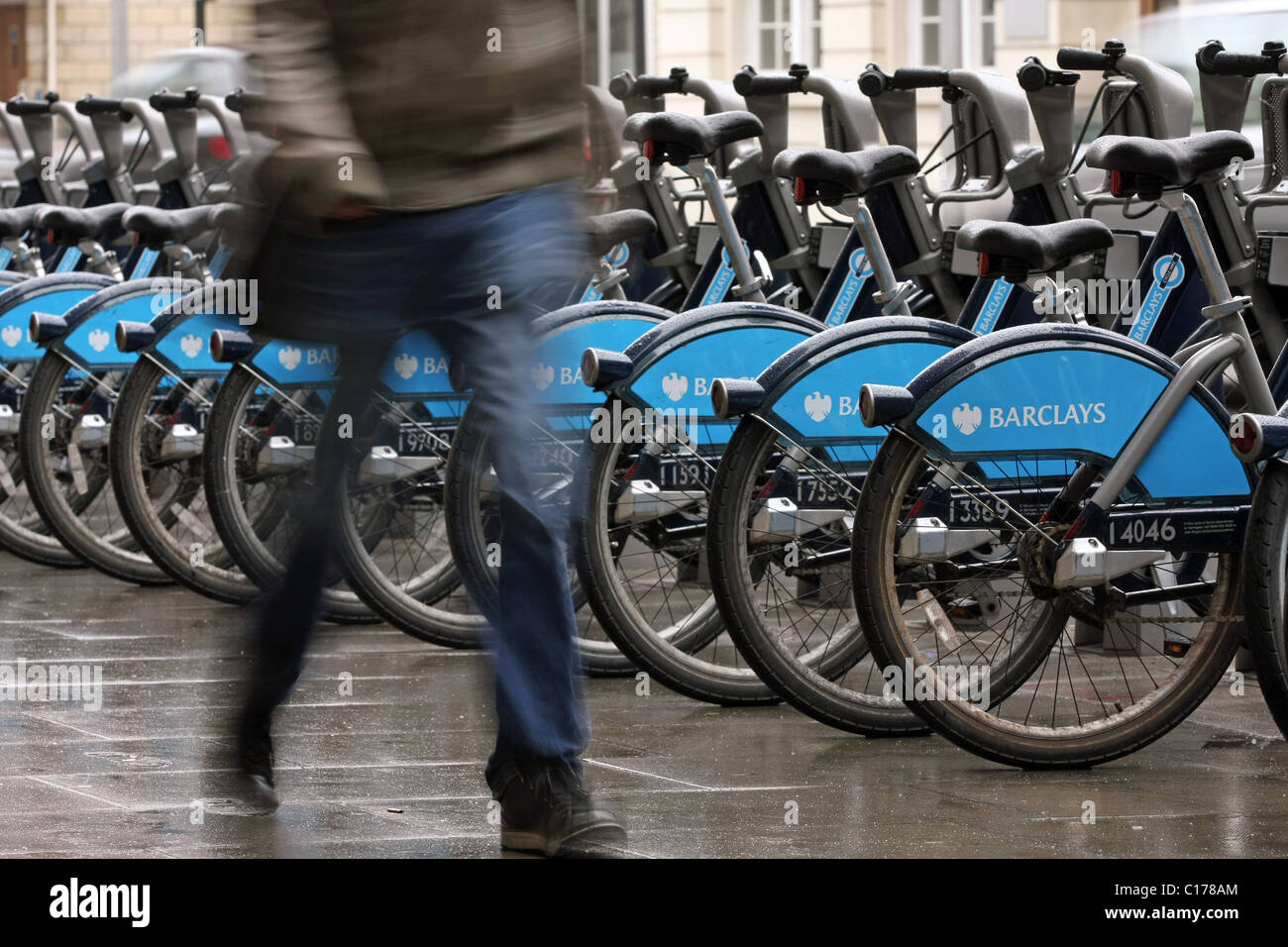 Blurred figure walking hi-res stock photography and images - Alamy