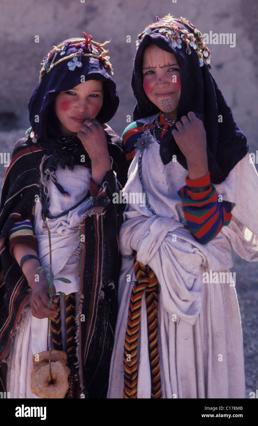 Young child berber portrait hi-res stock photography and images - Alamy