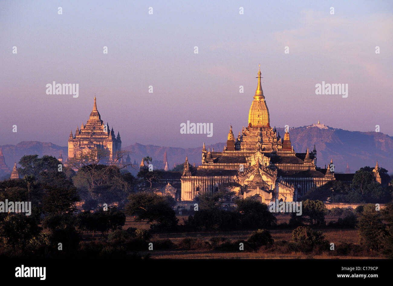 Myanmar (Burma), Mandalay Division, Bagan (Pagan), Thatbyinnyu and ...