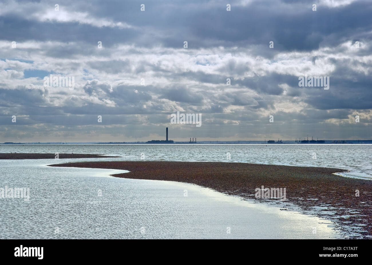 Thames estuary tide sandbanks hi-res stock photography and images - Alamy