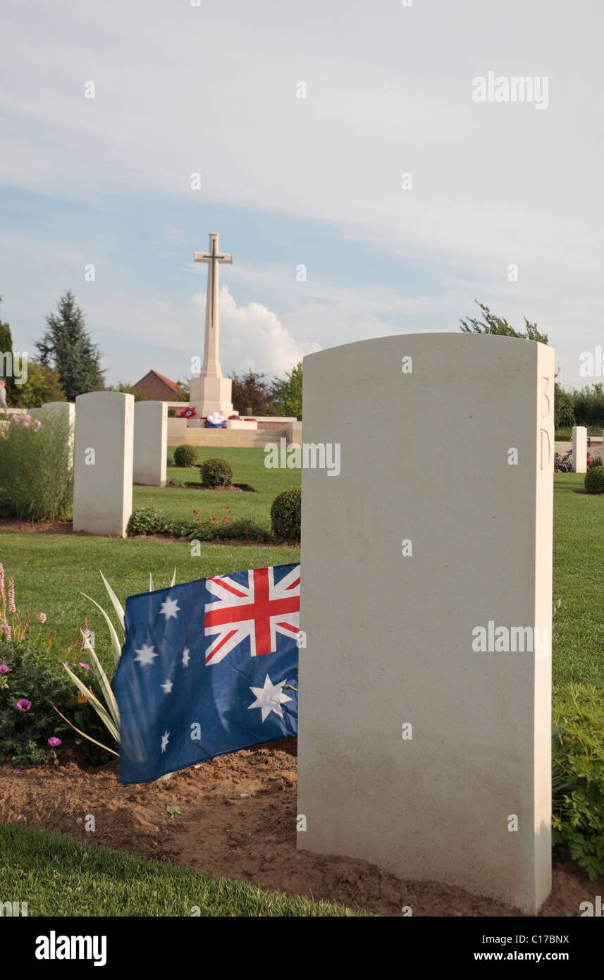Australian military grave hi-res stock photography and images - Alamy